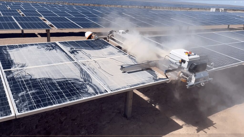 Robotic Solar Panel Cleaning Machine – Aeronex Renewable Pvt. Ltd.